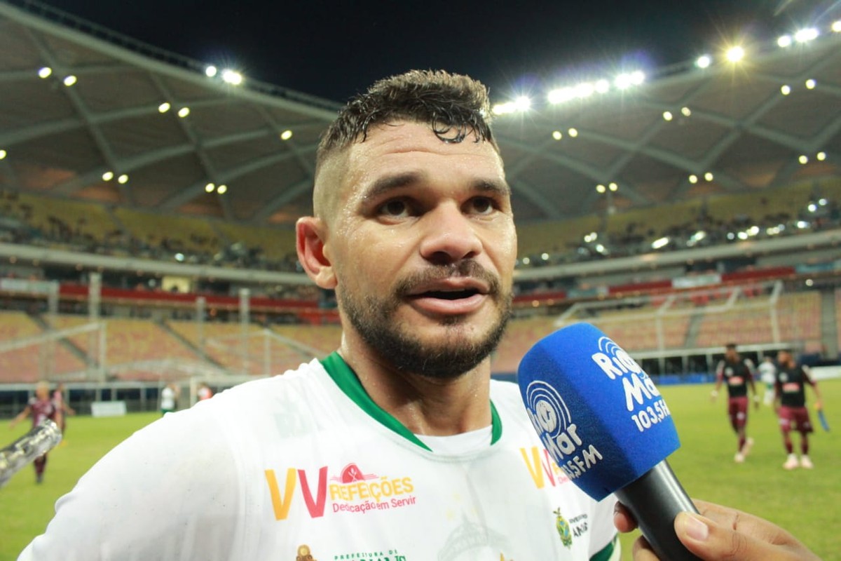 Derlan ressalta desgaste e dispara: "Em casa quem manda somos nós ...