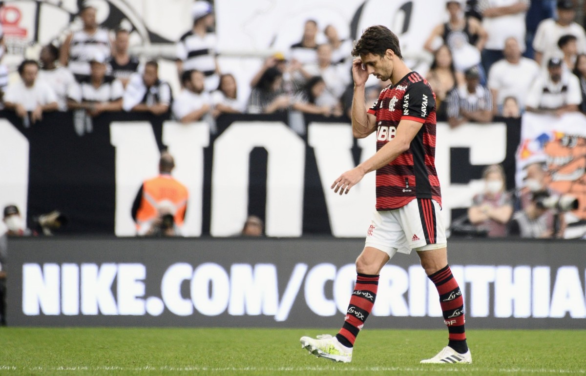 Rodrigo Caio tem dias decisivos no Flamengo para definir tratamento de ...