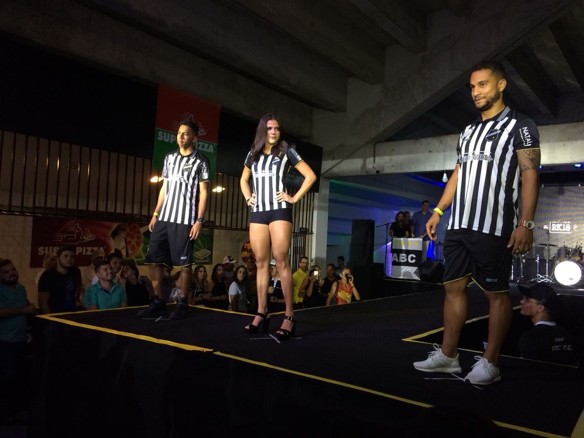 FOTOS: ABC apresenta novos uniformes para a temporada 2018 | abc | ge