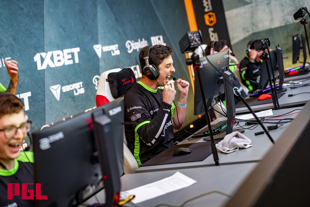 Major de CS2: Imperial e FURIA avançam à segunda fase | por dentro dos ...