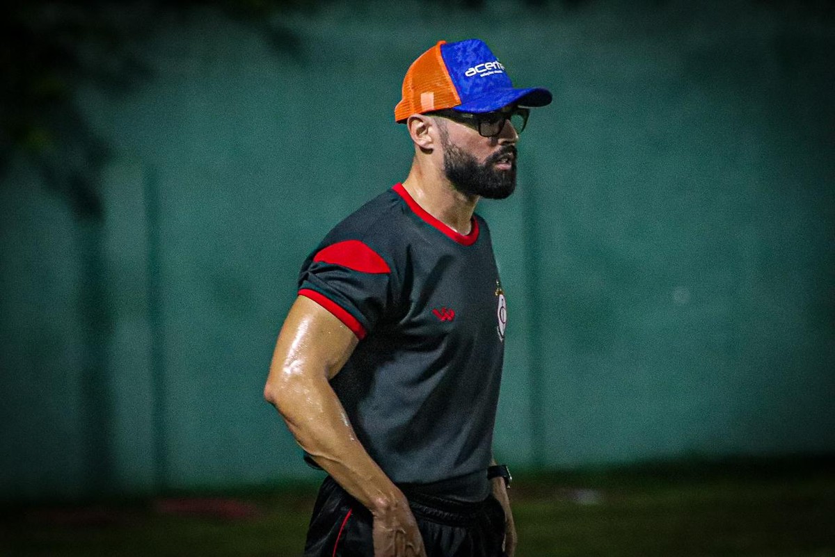 Luan Carlos comemora empate do Campinense na estreia da Série D apesar ...