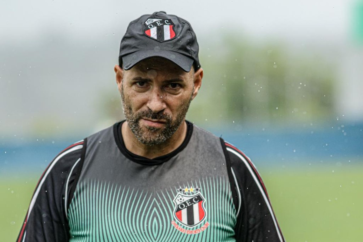 Morgado estreia no Operário com derrota e dispara: "Time estava ...