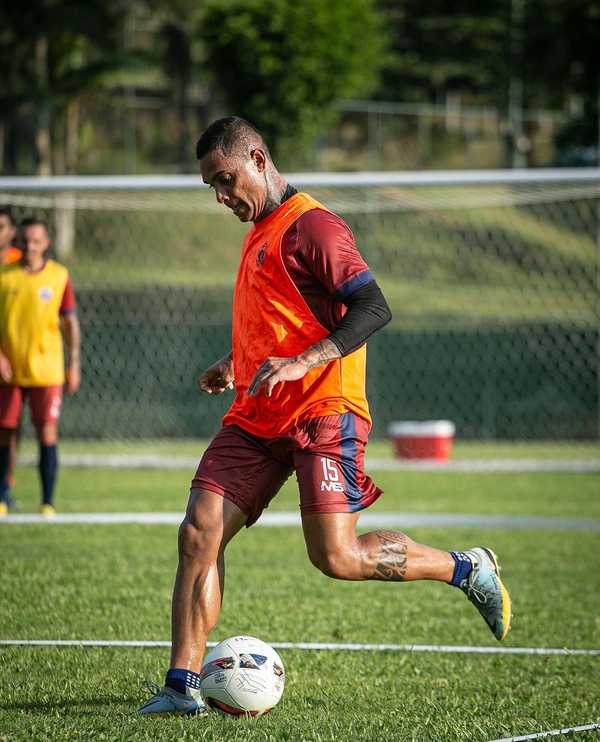Ex-Cruzeiro e América-MG, Bryan vai defender o caçula Itabirito no ...