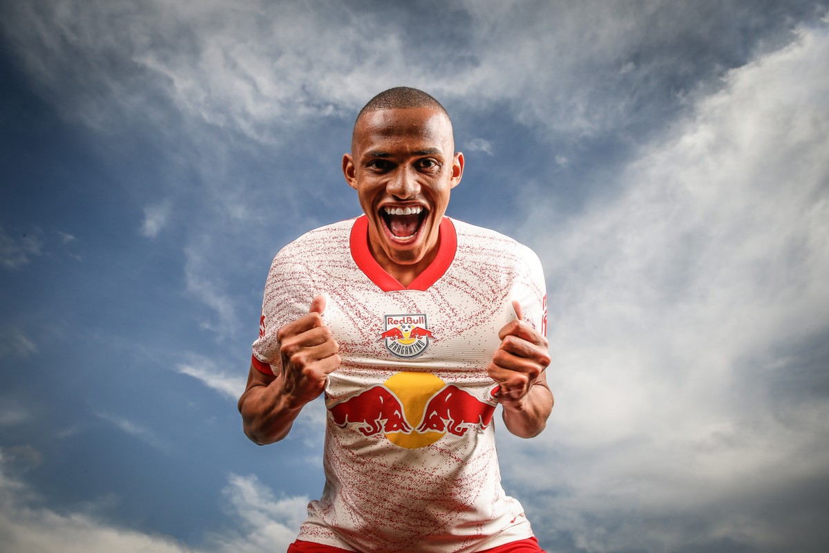 Apresentado no Bragantino, Jhon Jhon destaca vontade de vencer: "Chego ...