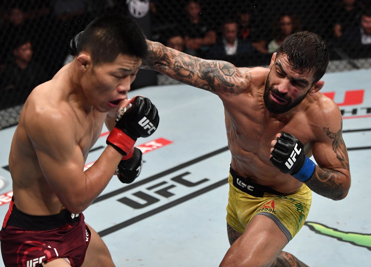 Ultimate acerta duelo entre Elizeu Capoeira e Alexey Kunchenko para o ...