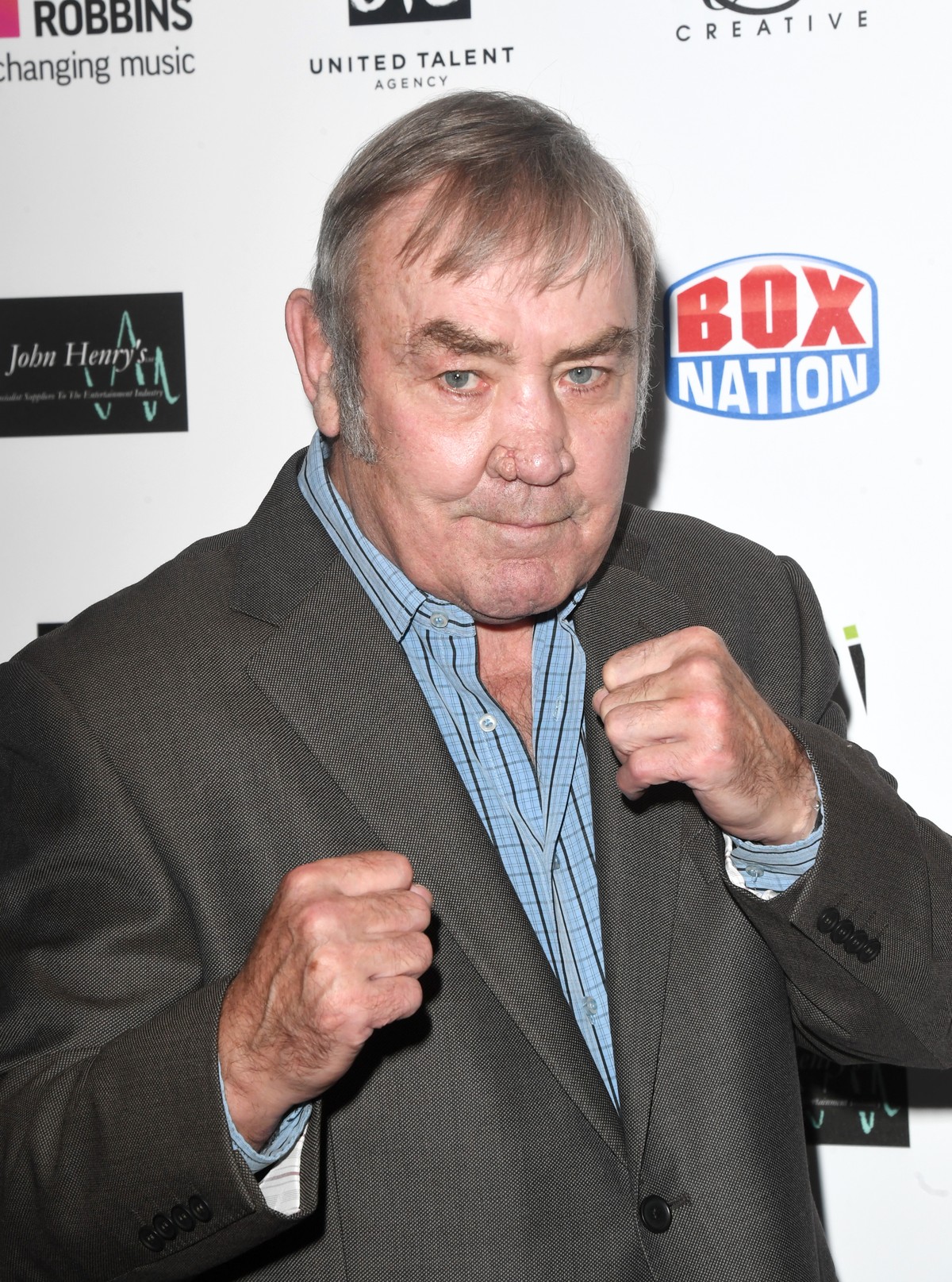 Bronze na Olimpíada de Munique e ex-campeão mundial, Alan Minter morre ...