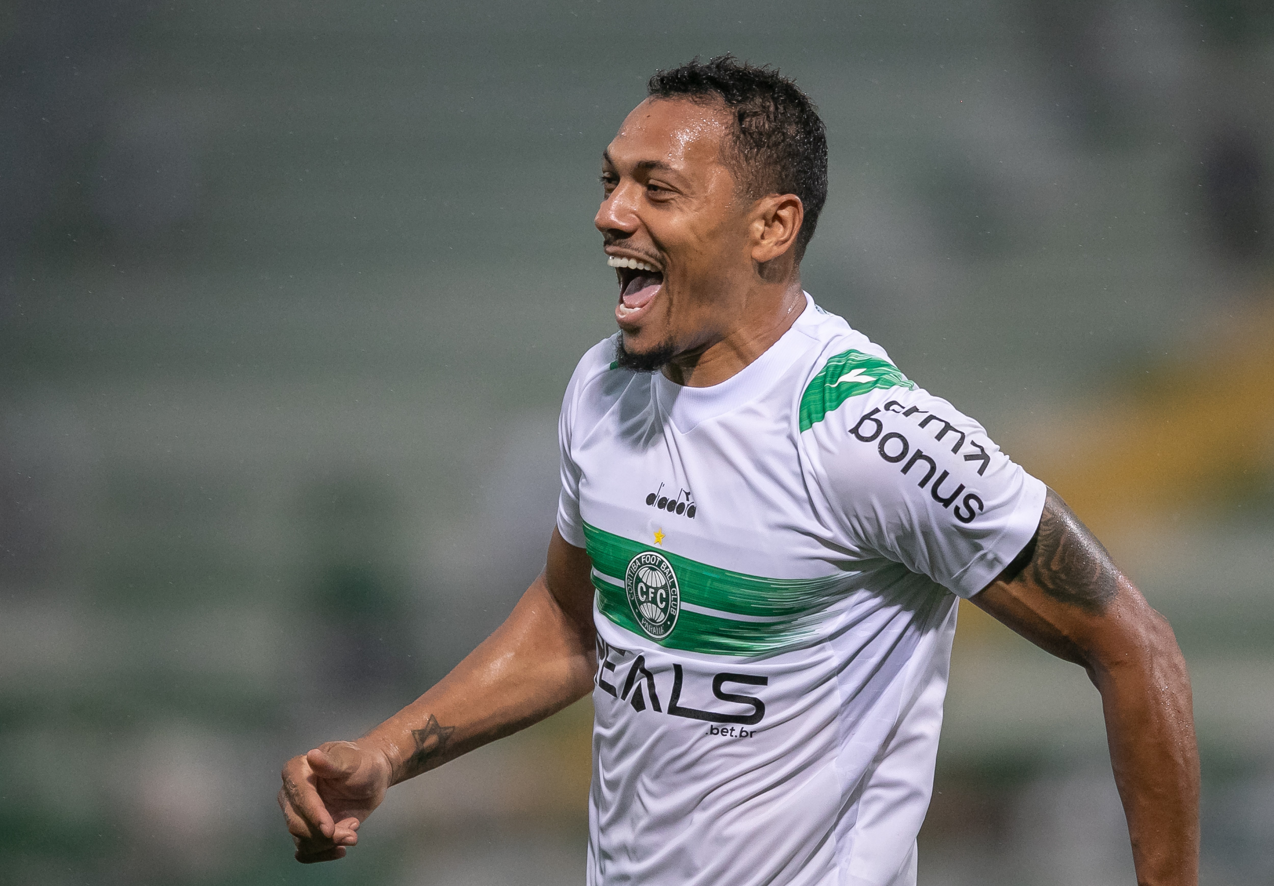 Ceará acerta contratação de Alex Silva, ex-Coritiba, para 2026 | Ge