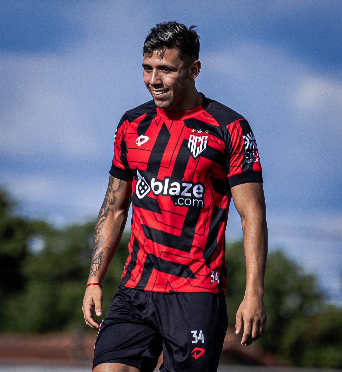 Atlético-GO decide rescindir contrato com atacante Emiliano Rodríguez | atlético-go | ge