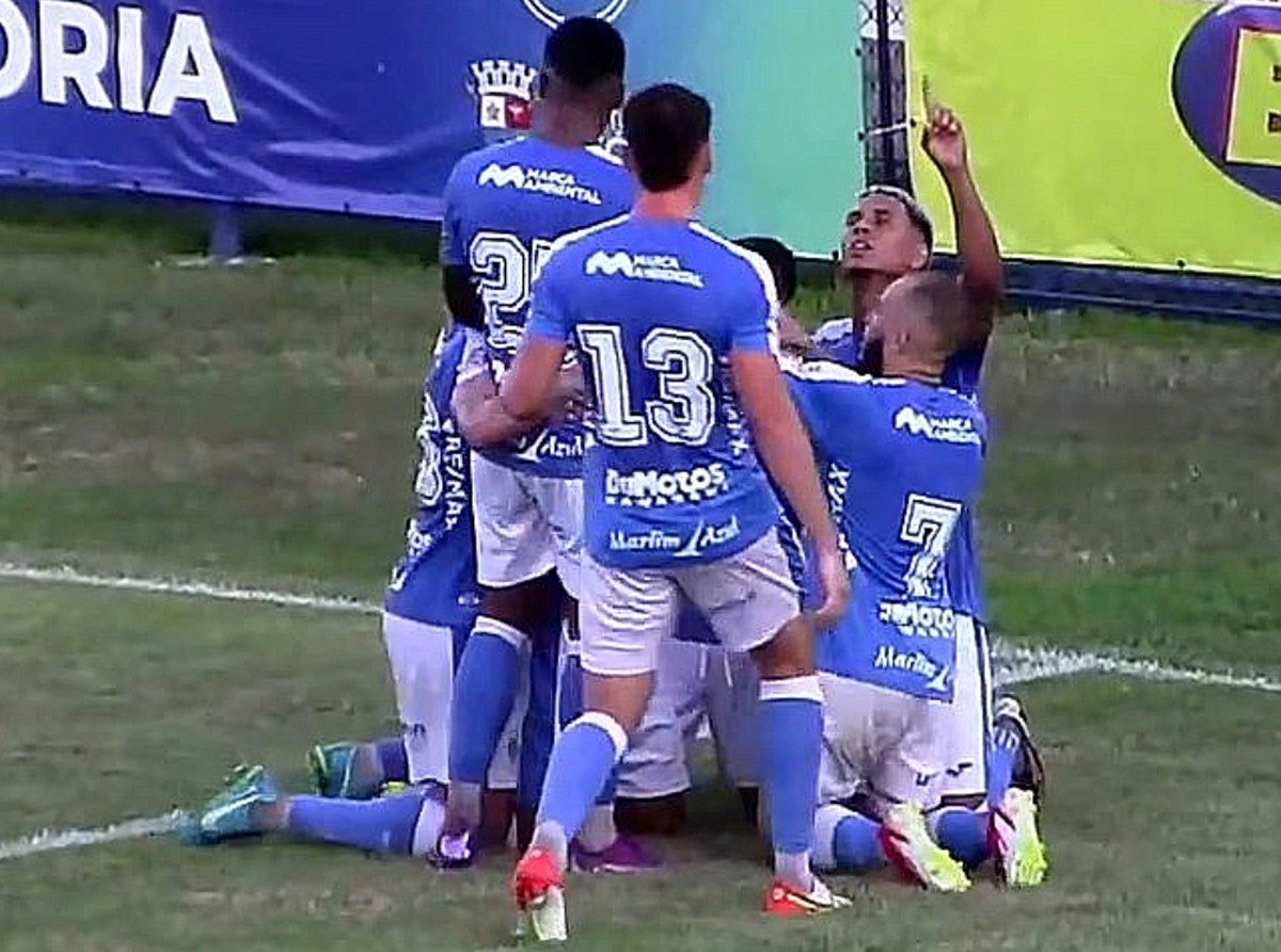 Copa ES 2024: Vitória-ES vence Vilavelhense e é vice-líder | copa ...