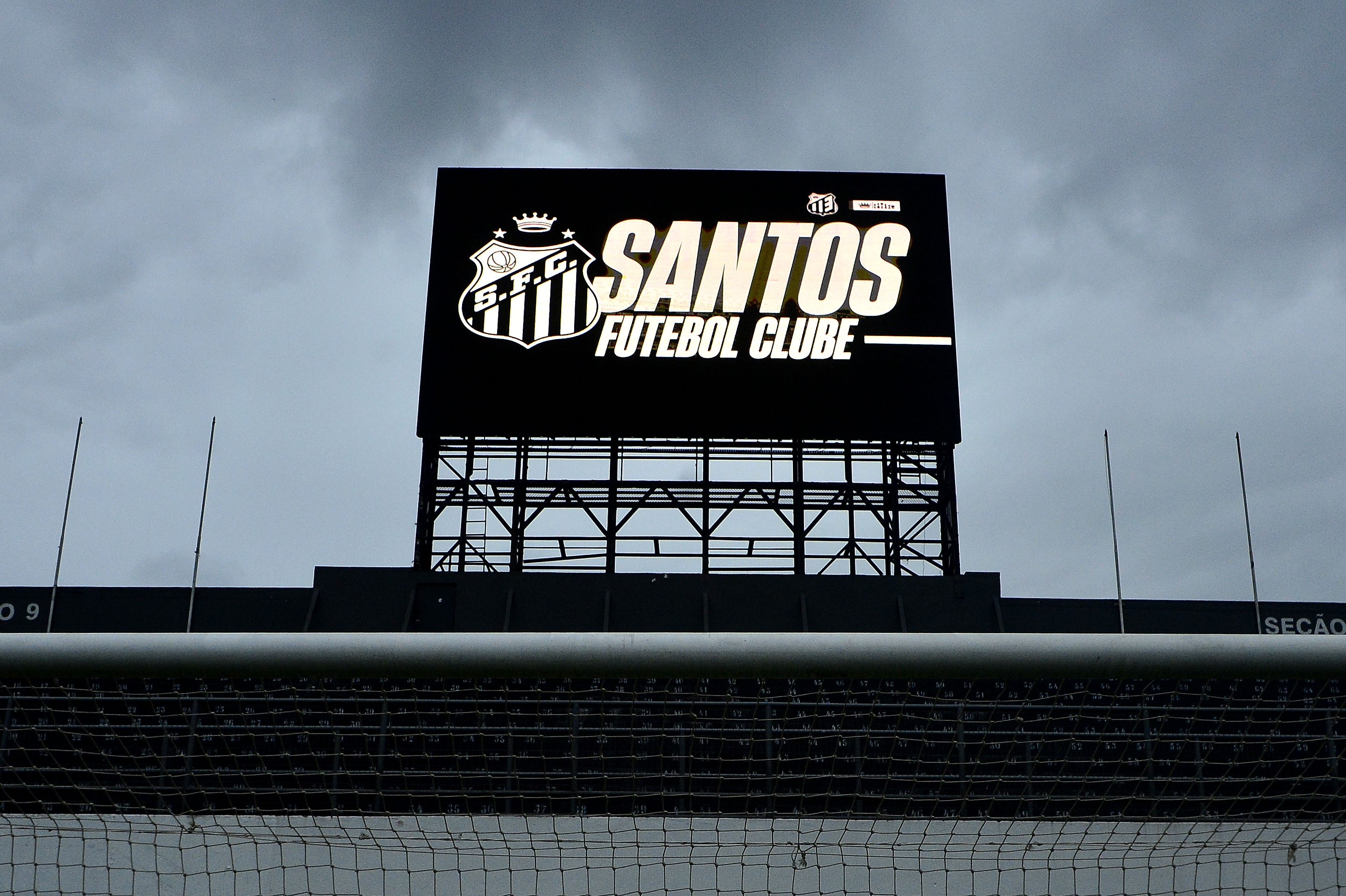 Santos lança aplicativo para compra de ingressos e loja online | Ge