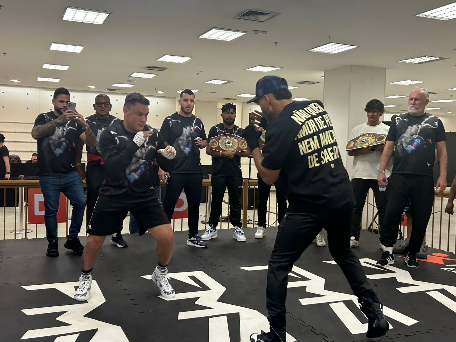 FMS 5: Popó treina com filho Iago antes de encarar argentino: "Posso ...