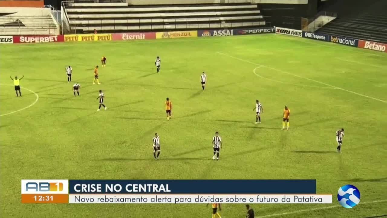 Único atacante a marcar na temporada, Thoni fica no Central para a ...