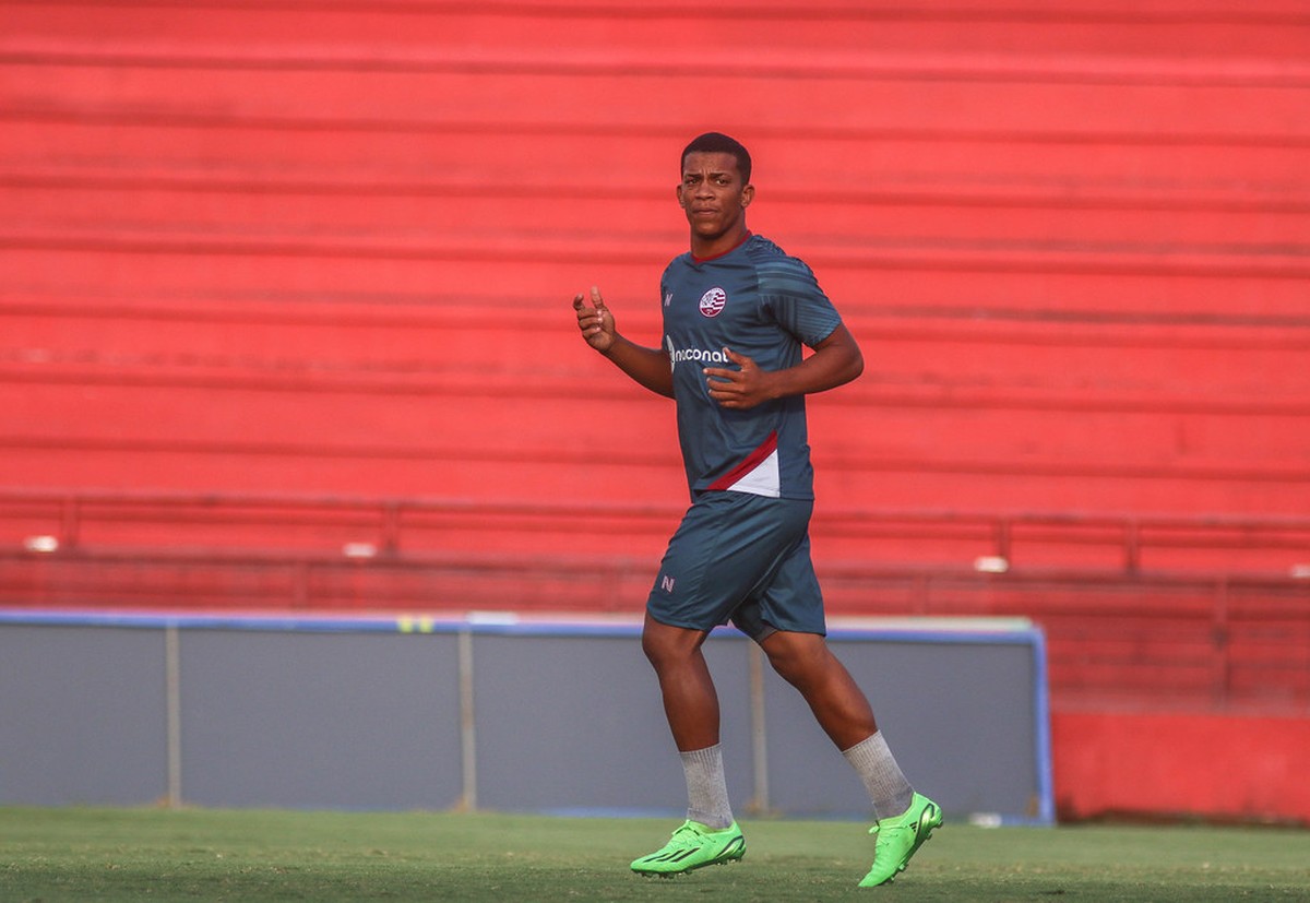 Após primeira temporada no profissional, atacante Júlio começa 2023 ...