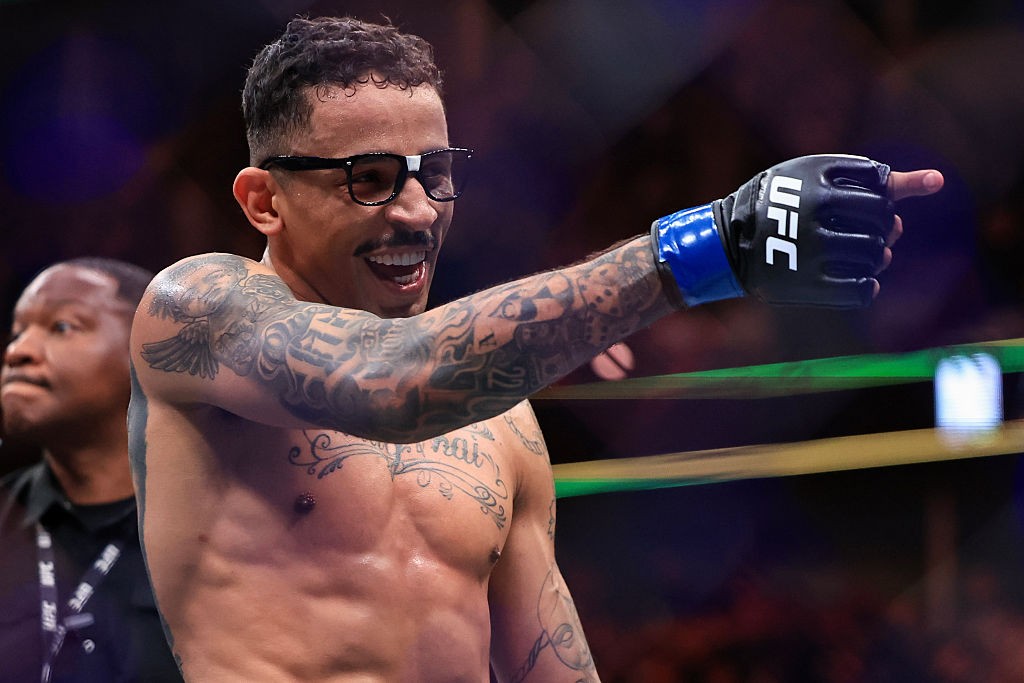 UFC: Carlos Prates ganha R$ 270 mil por bônus de "Performance da Noite ...