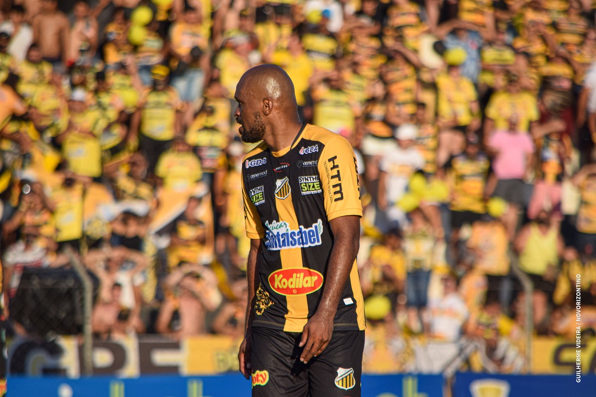 Novorizontino renova os contratos de Edson Silva e Michel Douglas ...