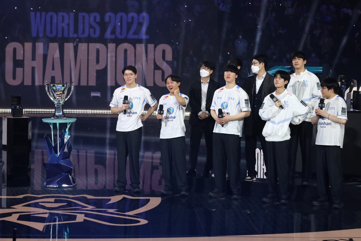 Final do Worlds 2022: Deft é campeão pela primeira vez | lol | ge