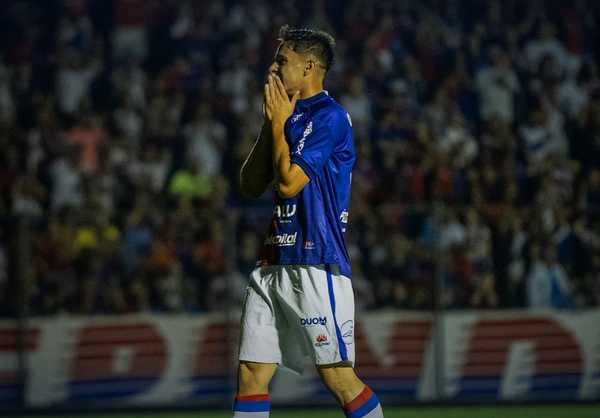 Paraná Clube Fica Perto De Alcançar 100 Mil Pessoas Como Mandante Na