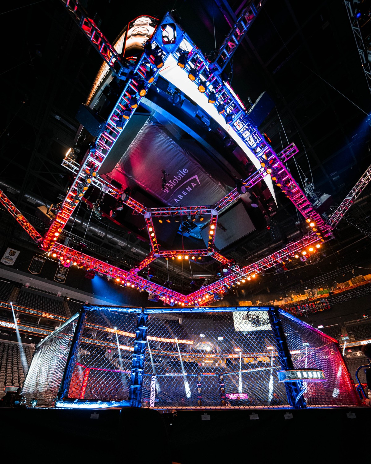 UFC planeja ter últimos eventos numerados do ano para Nova York e Las ...