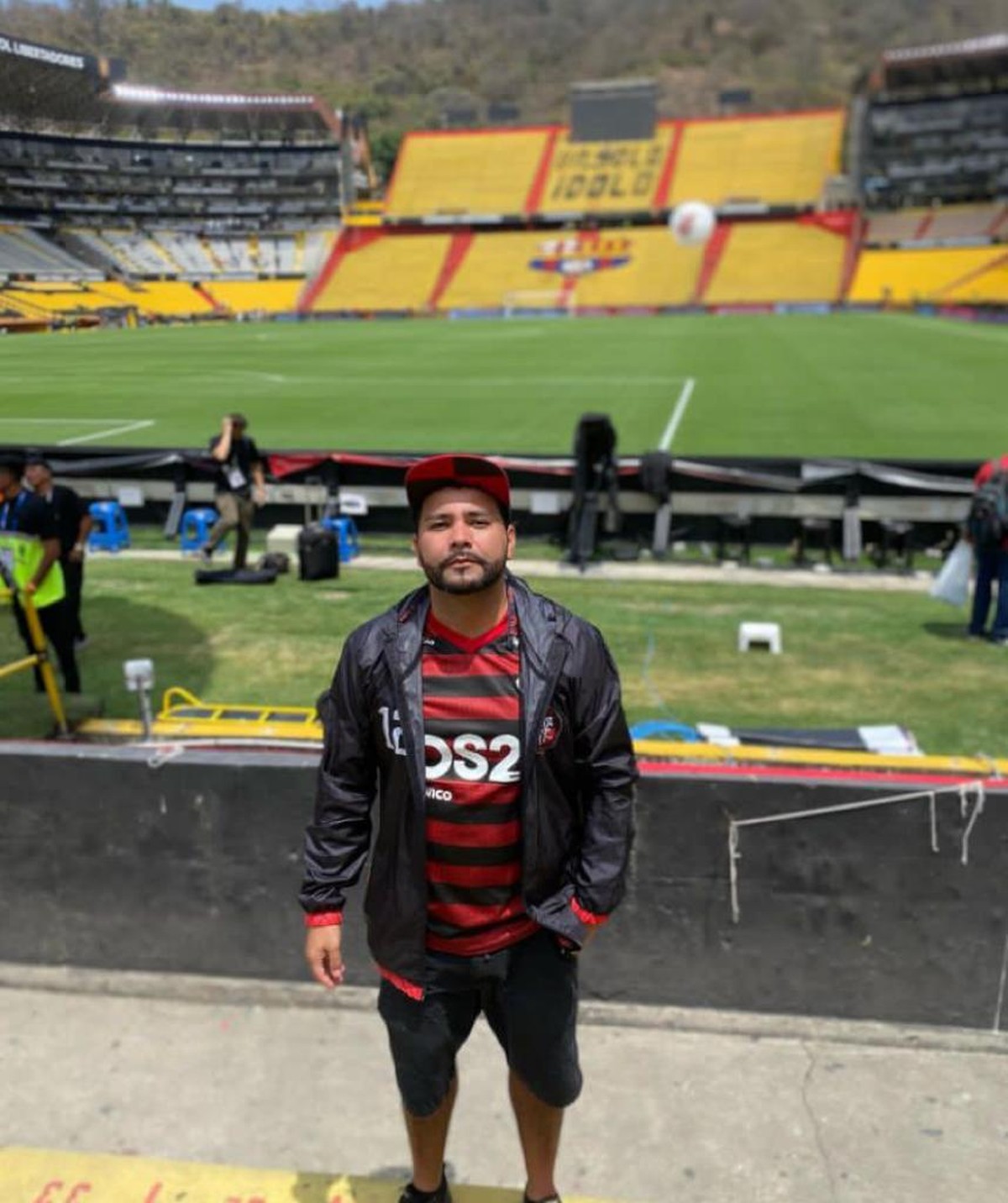 Torcedor Do Flamengo Não Consegue Voltar Ao Brasil Após Ver Time Ser