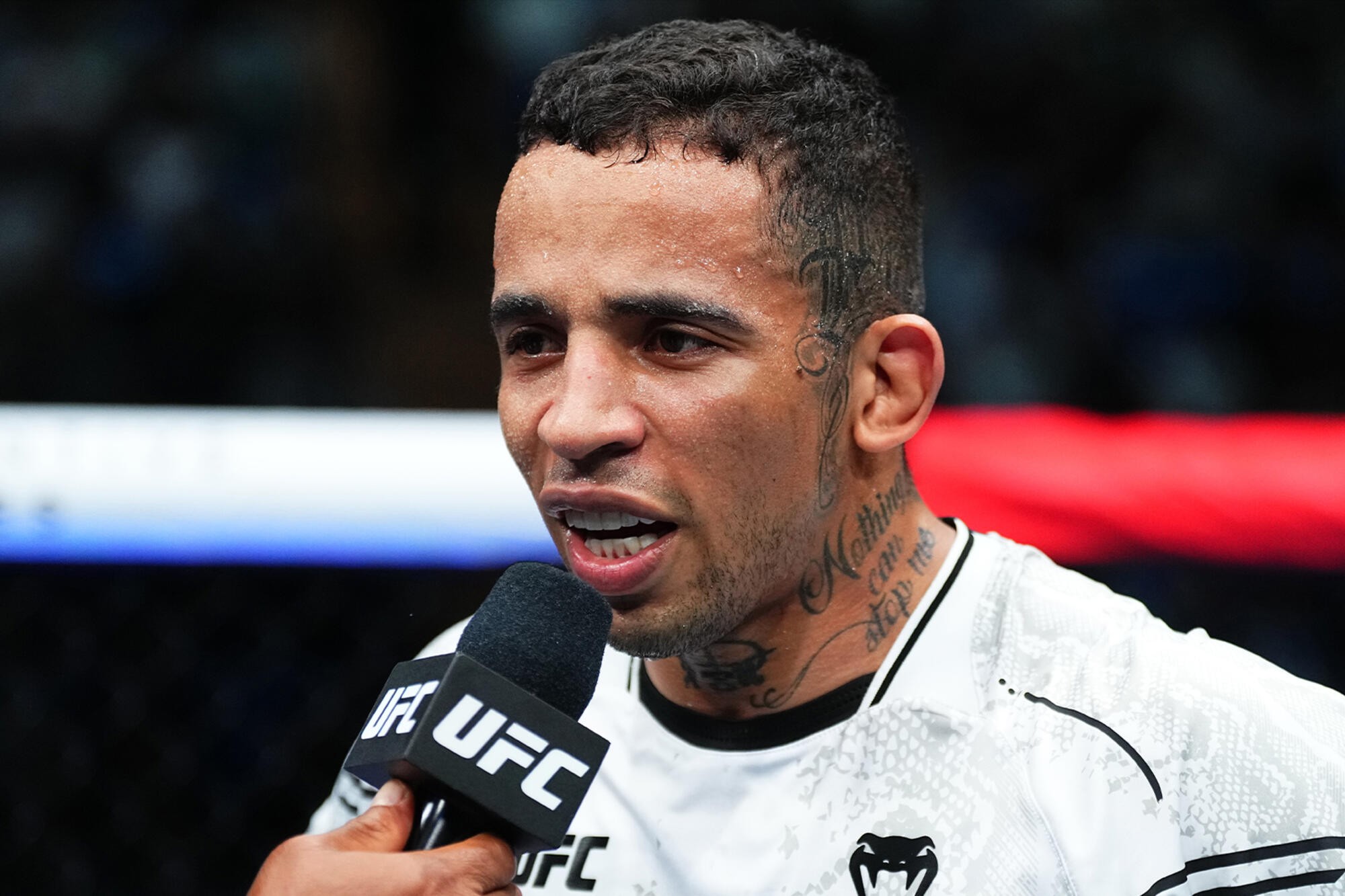 Carlos Prates vai enfrentar americano Geoff Neal no UFC 314, em Miami | Ge
