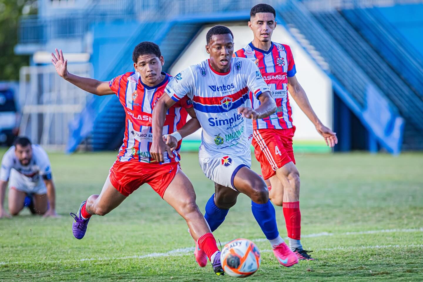 Série B do Amazonense: Fast e Sul América ficam no empate em 0 a 0 no ...