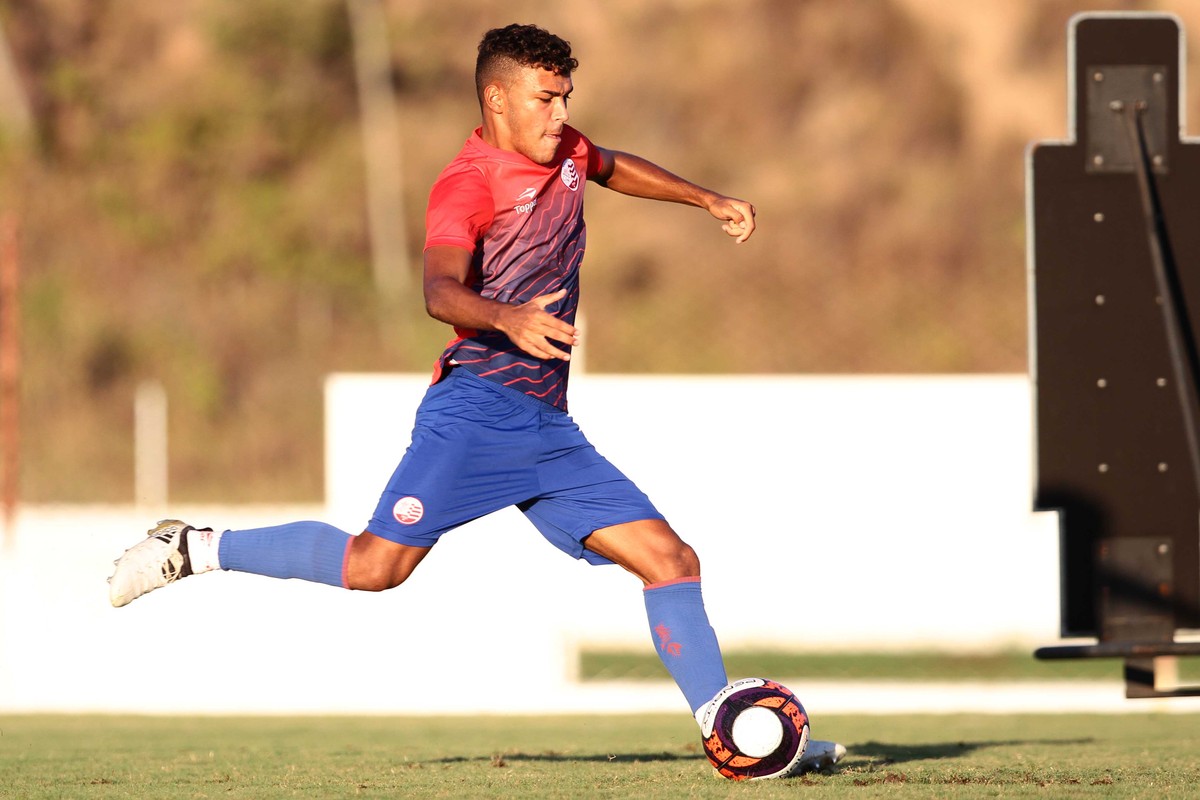 Com Erick fora, Geronimo estreia no Náutico e luta por sequência ...