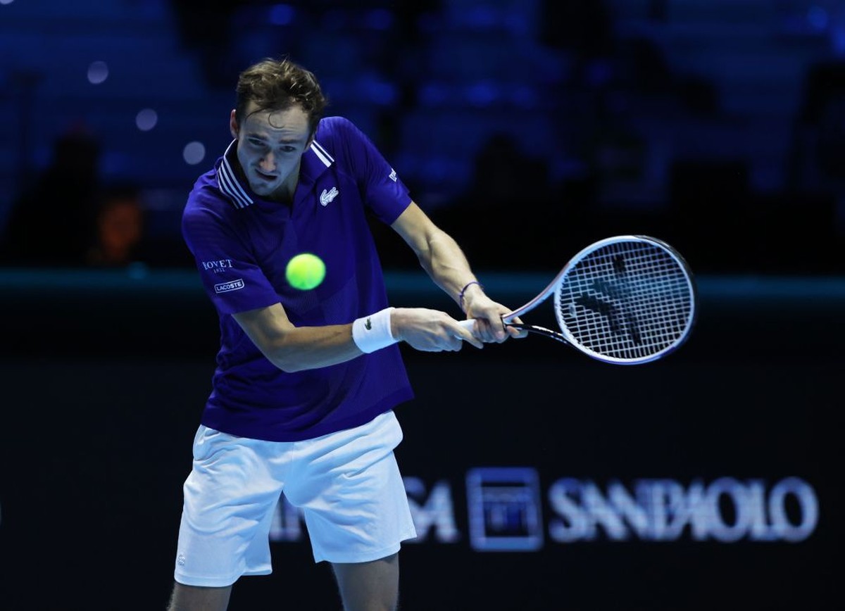 Medvedev vence o italiano Jannik Sinner em jogo emocionante no ATP ...