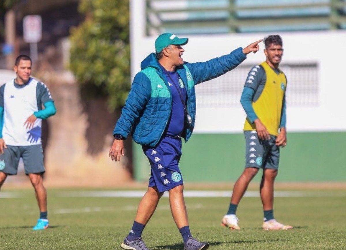 Marcelo Chamusca inicia trabalho no Guarani em treino de reapresentação ...