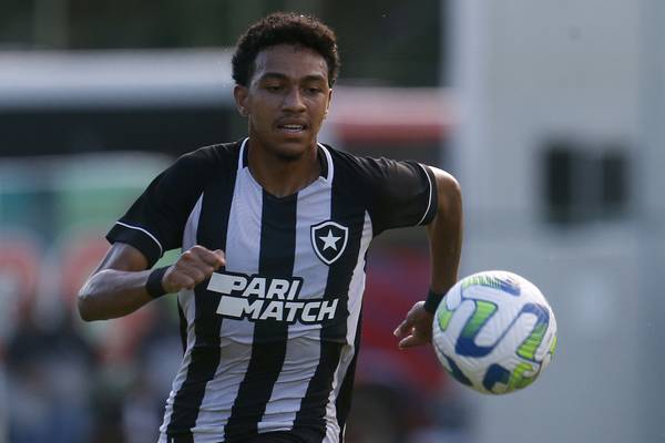 Lateral do sub-20, Igor França deixa o Botafogo e acerta com o Londrina ...