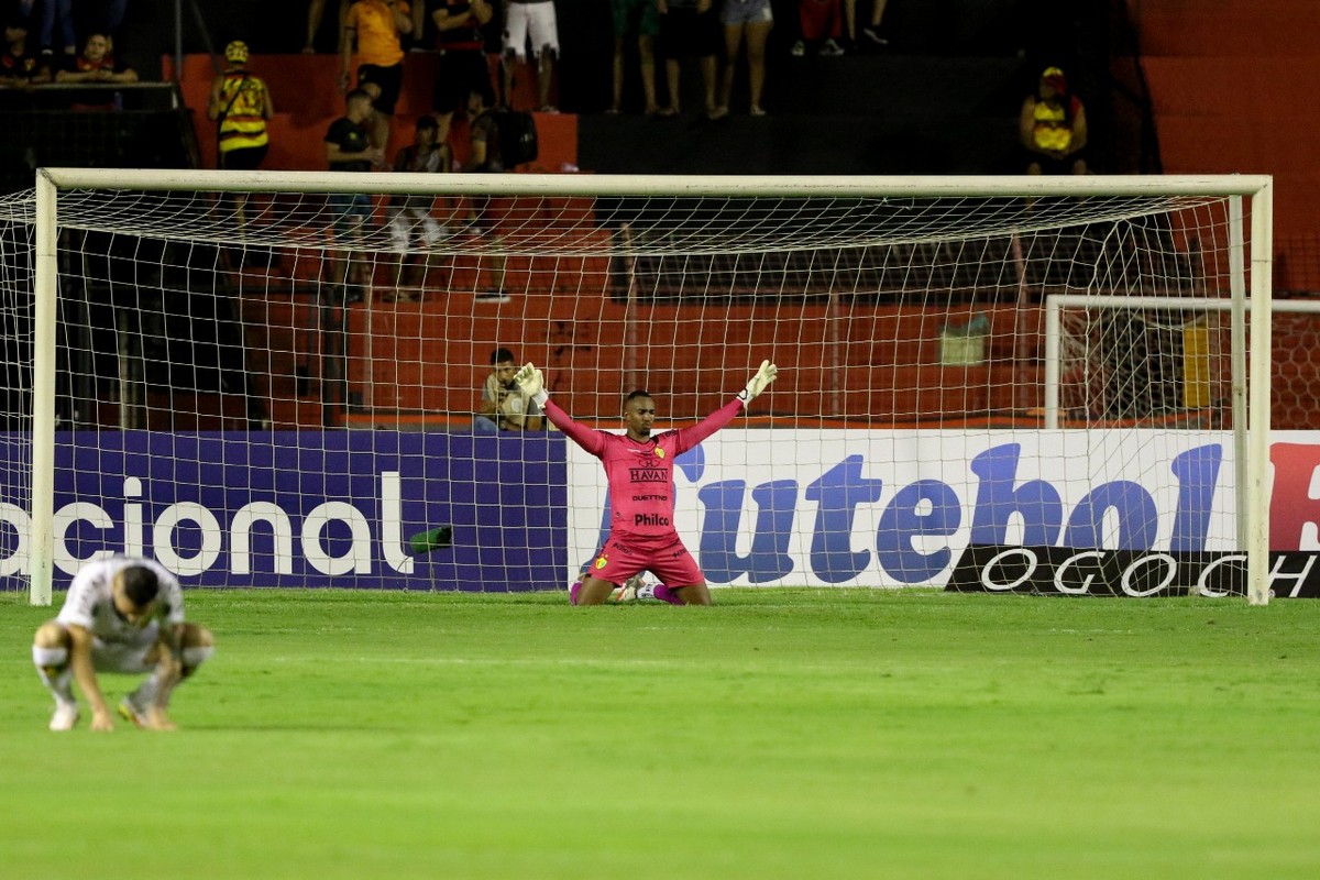 Sport anuncia chegada por empréstimo de goleiro Jordan | sport | ge