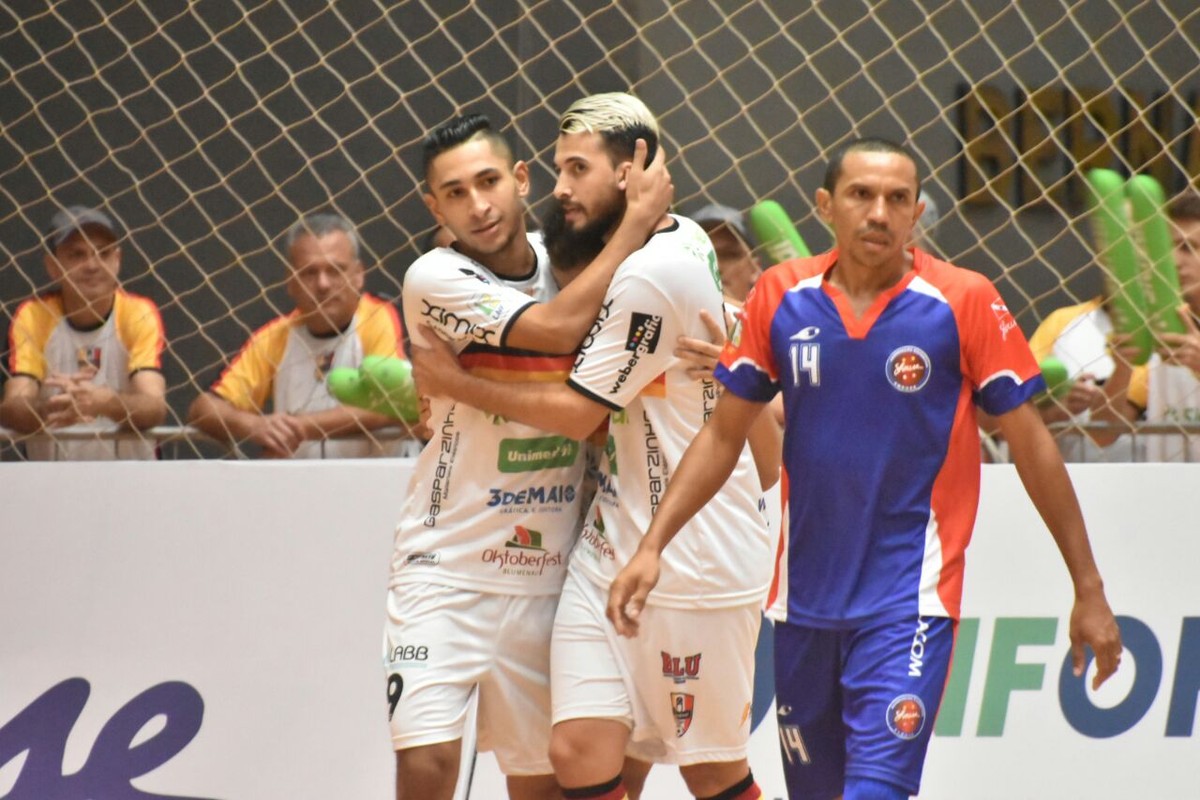 Íbis do Futsal? Time se despede da LNF com 1 ponto e 137 gols sofridos ...