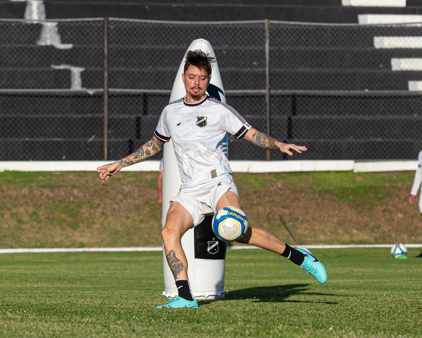 Adryan deixa o ABC após cinco jogos e é anunciado pela Portuguesa-RJ | Ge