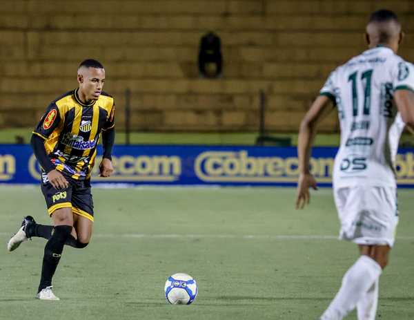 Patrick celebra sequência como titular do Novorizontino e projeta ...