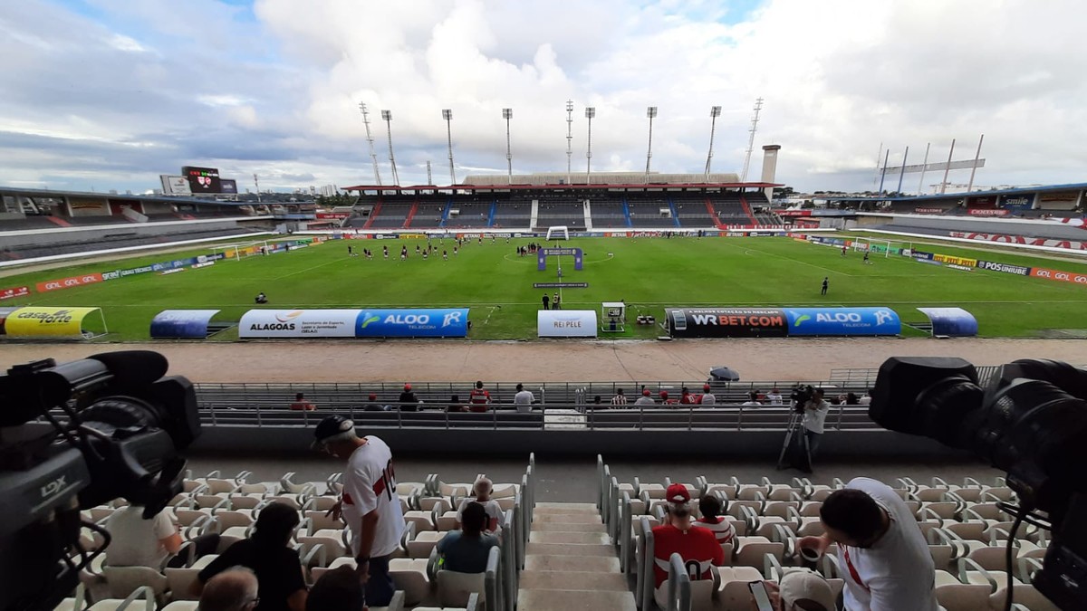 Crb X Criciúma Veja Onde Assistir Escalações Desfalques E Arbitragem