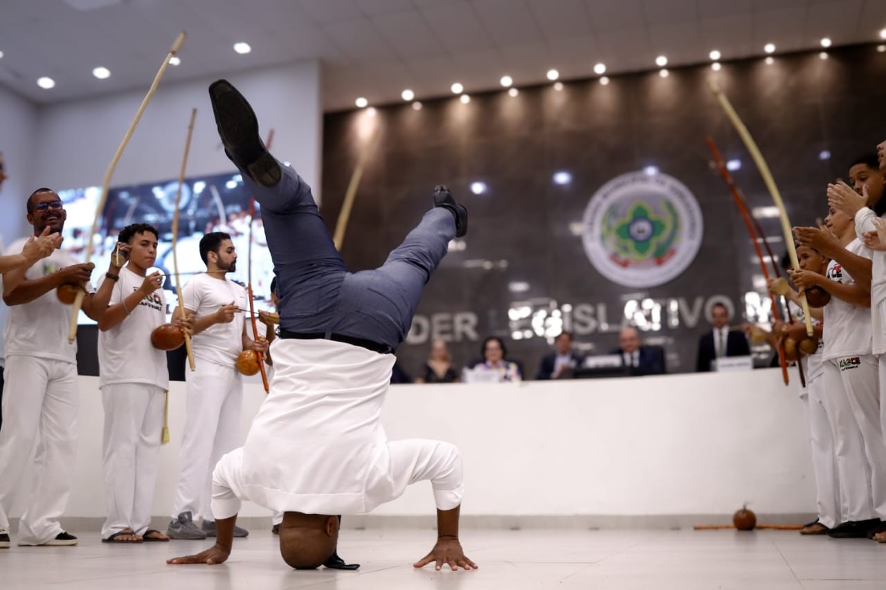 Vilhena encerra celebração do Dia do Capoeirista com homenagem na ...