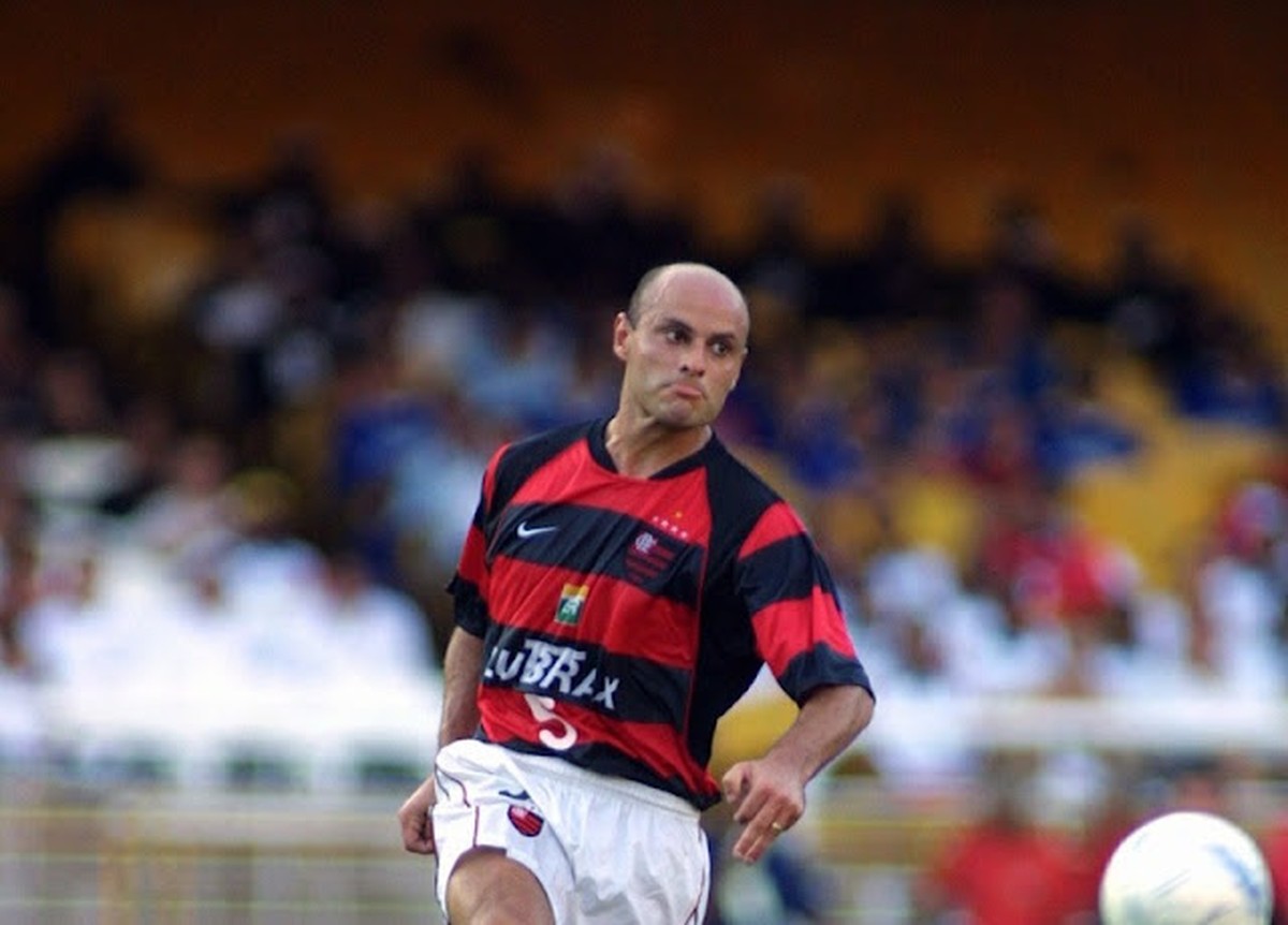 Ex-Flamengo, Vasco e Botafogo, Leandro Ávila participa de jogo ...