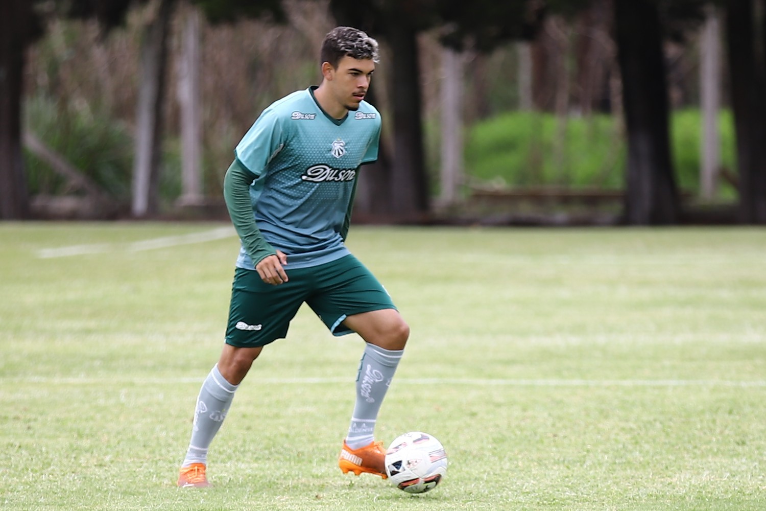 Caldense anuncia retorno do zagueiro Guilherme Martins para a sequência ...