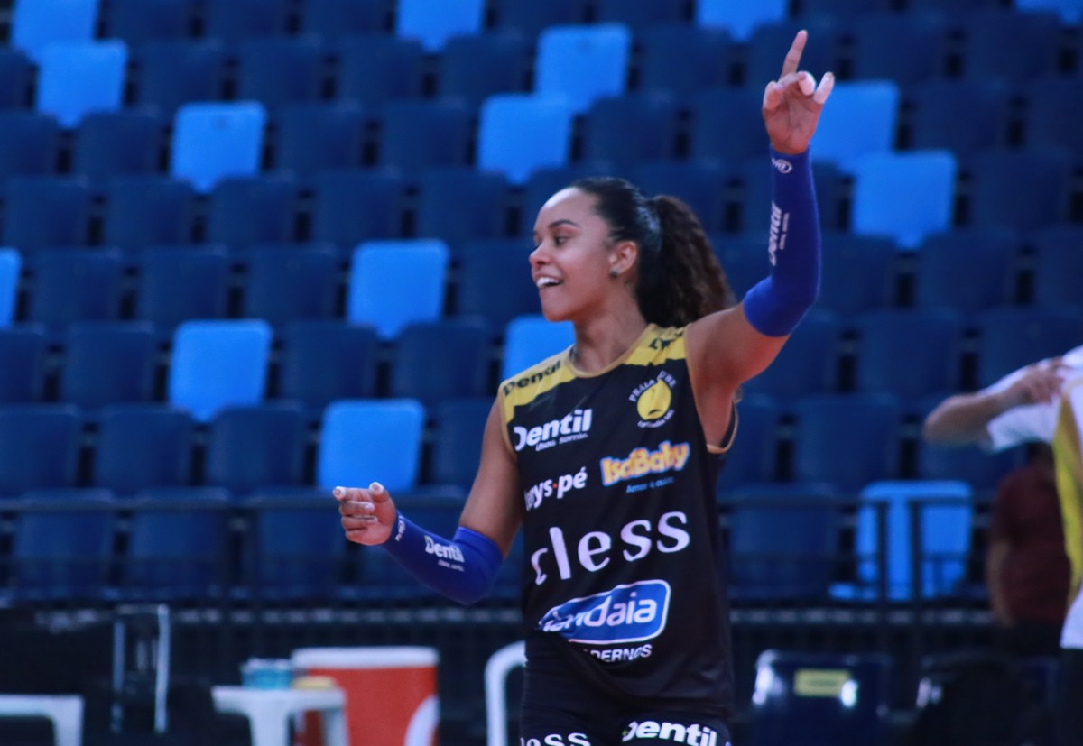 Octa pelo Rio e ex-talismã de Bernardinho, Amanda dá dicas por título ...