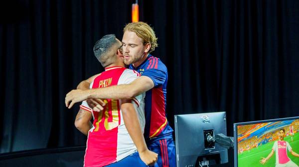 Brasil emplaca mais um jogador no último Mundial de FIFA da história ...