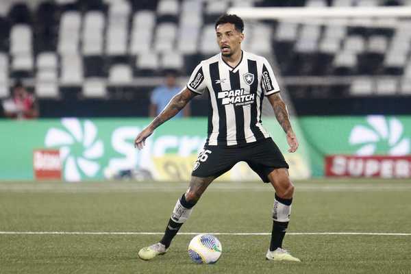 Gregore exalta opções do meio-campo do Botafogo e afirma: "Coração é ...