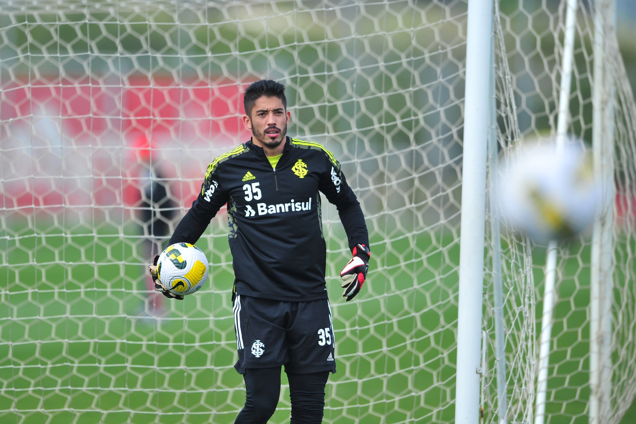 Inter espera exame de Daniel e conta com volta de Wanderson para jogo ...