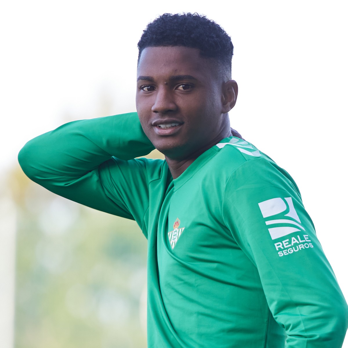 Família vê Abner alcançando sonho no Betis e valoriza boas-vindas, que ...