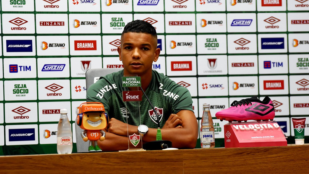 David Braz fala sobre maratona de jogos do Fluminense e afirma: "Temos ...