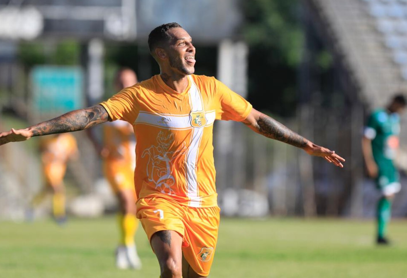 Atacante Luquinhas, ex-Brasiliense, é o novo reforço do Nacional | Ge