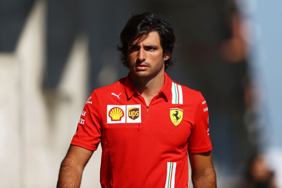 Sainz destaca rápida adaptação na Ferrari: "Faz parte do meu DNA ...