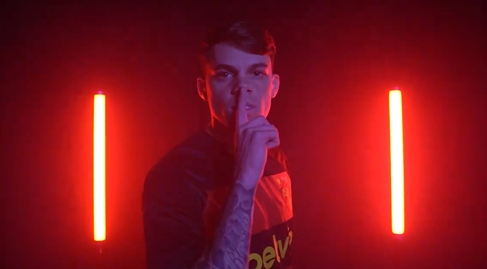 Sport oficializa a contratação de Chrystian Barletta, ex-Corinthians e ...