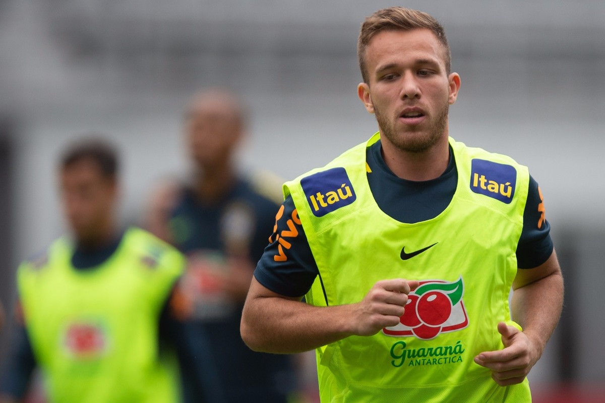 Adversário fraco, seis mudanças e quatro ''estreias'': Seleção inicia ...