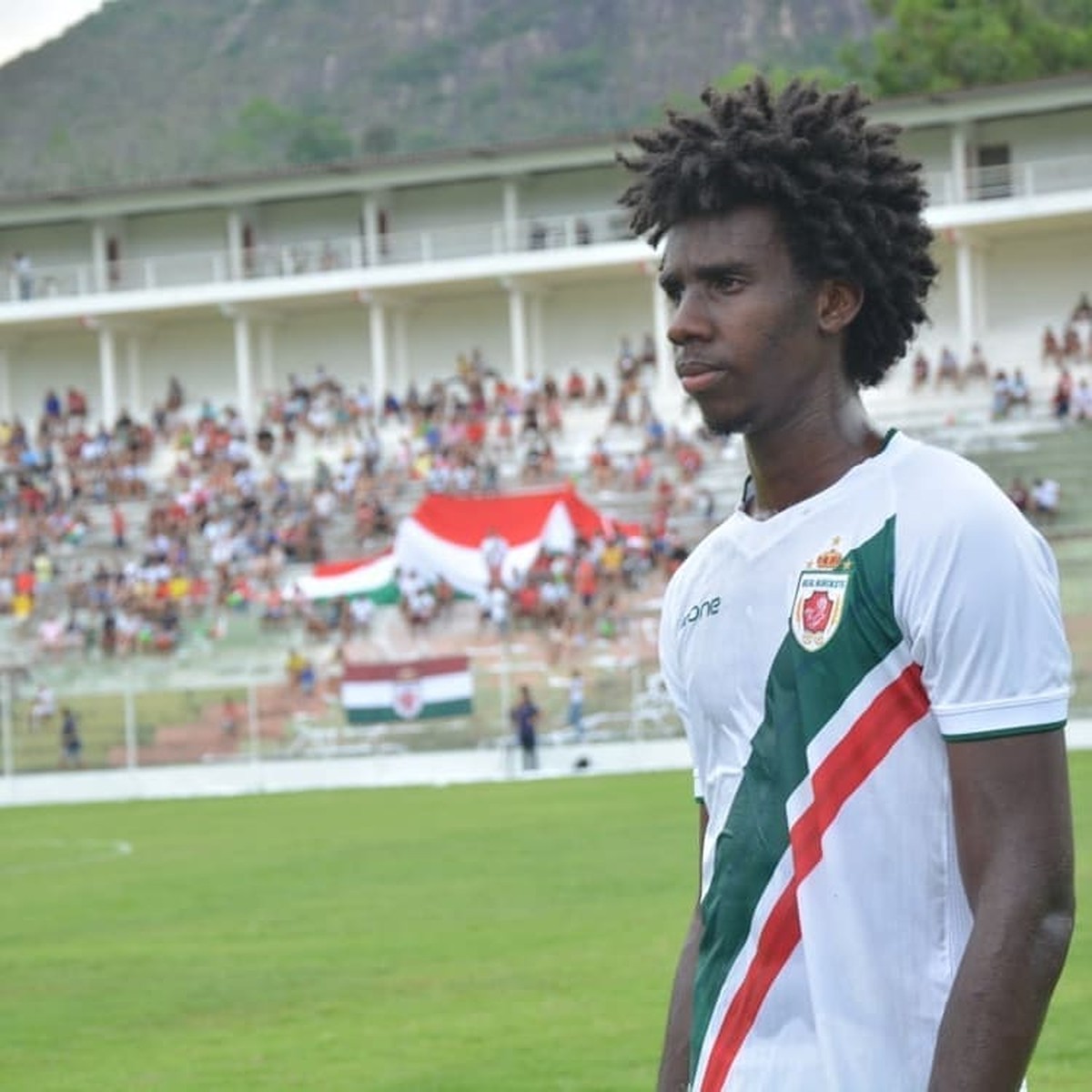 “Visibilidade para o clube”, aponta Matheus Castelo sobre possível vaga ...