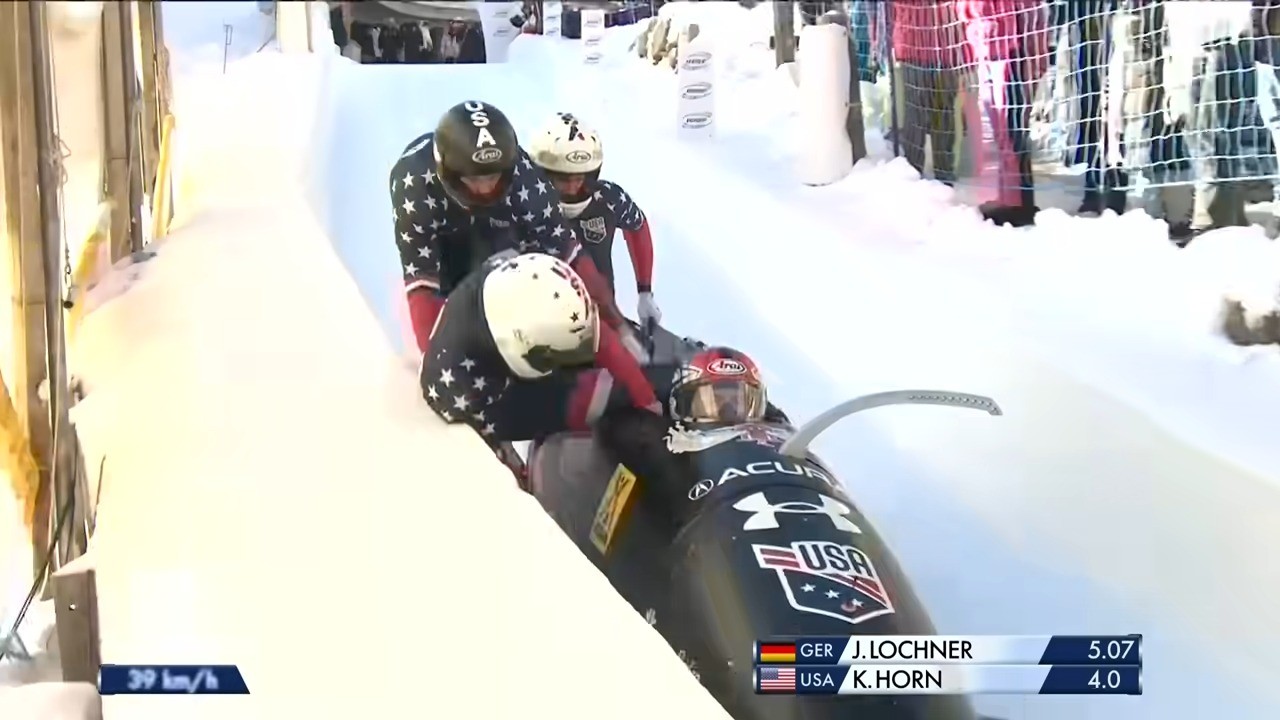 Equipe americana de bobsled comete erro bizarro e sofre acidente em ...