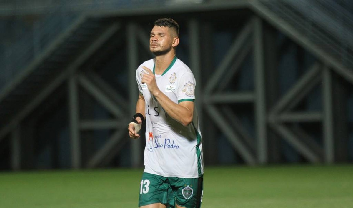 Destaque contra o Baré, Derlan ressalta sua versatilidade: "É uma ...